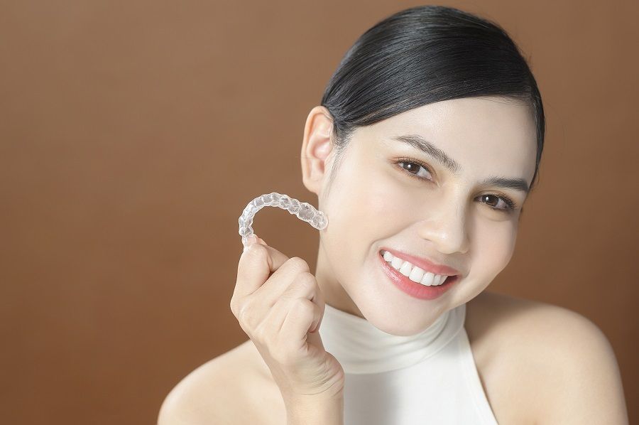 Aftercare Tips For New Invisalign Patients | Park Creek Dental Care ...