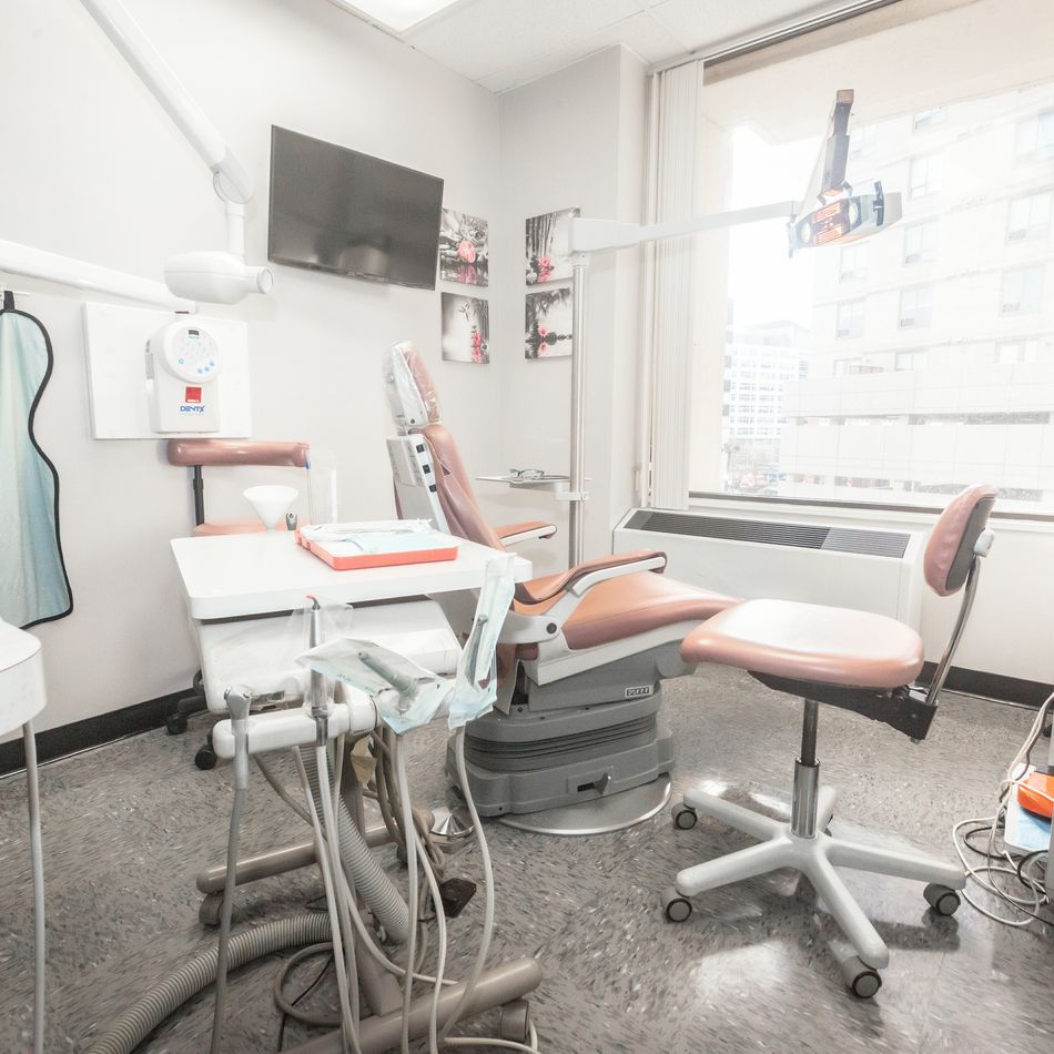 Dentist Silver Spring, MD | De Lucs Dental, LLC