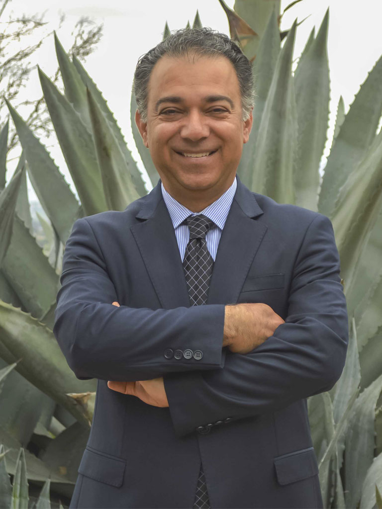 Periodontist in El Cajon, CA | Dr. Ali Haeri D.M.D, M.H.S