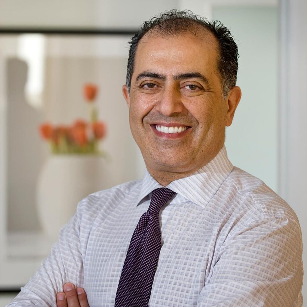 Dr Fredrick Farahi | Advanced Dental Services in McLean, VA